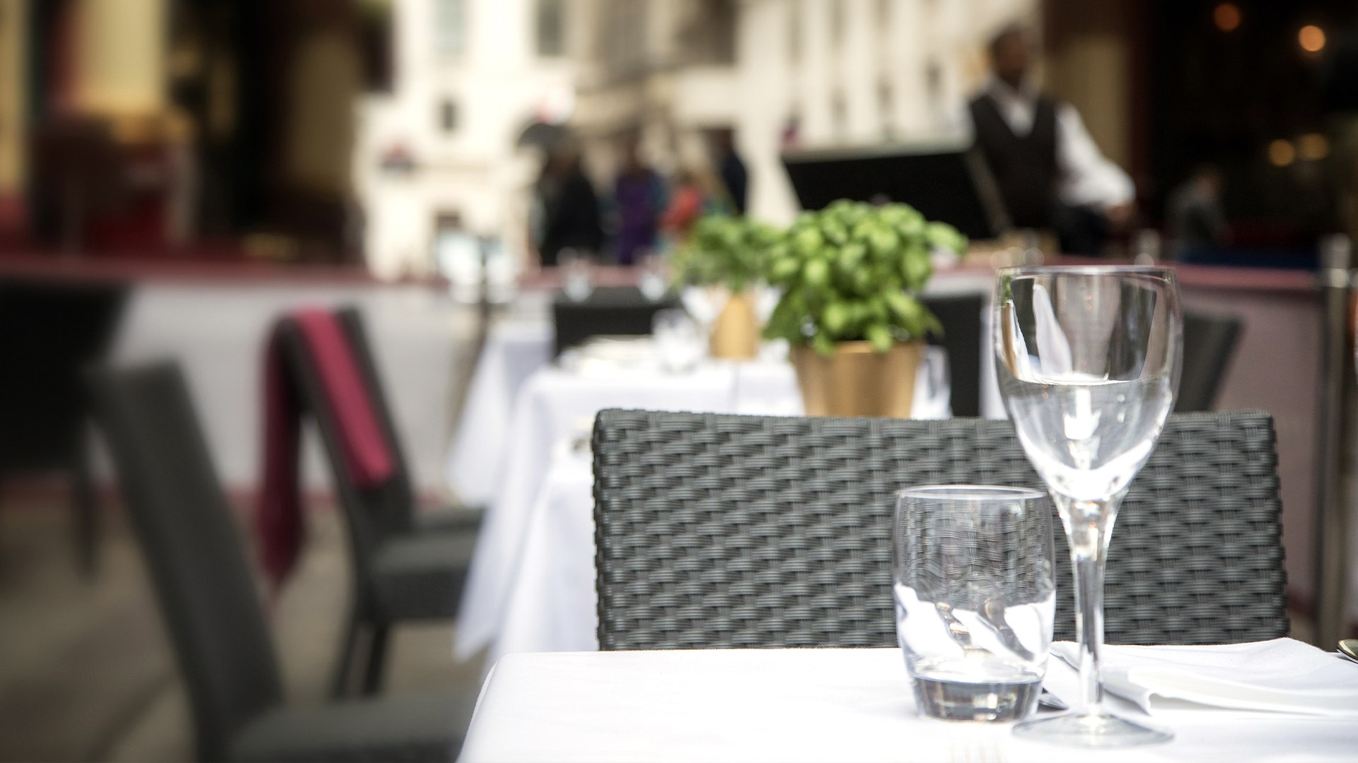 Erogatori acqua bar, 5 motivi per cui titolari e gestori scelgono di ...